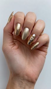 31 Metallic Nail Art Ideas: Sparkle Up Your Fingers with Shiny Designs ...
