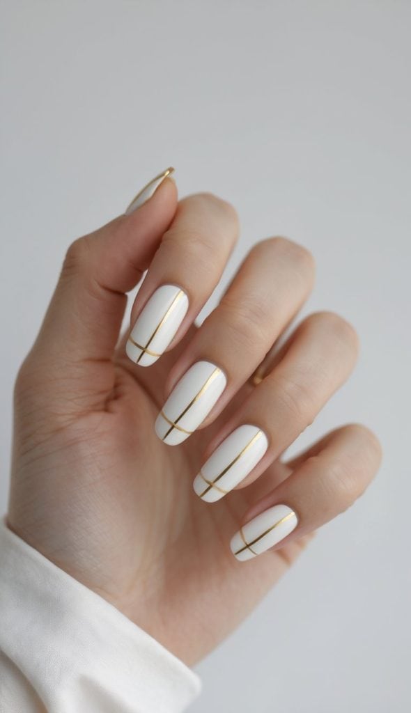41 Plain Nail Art Ideas for a Clean and Elegant Manicure - Polish And ...